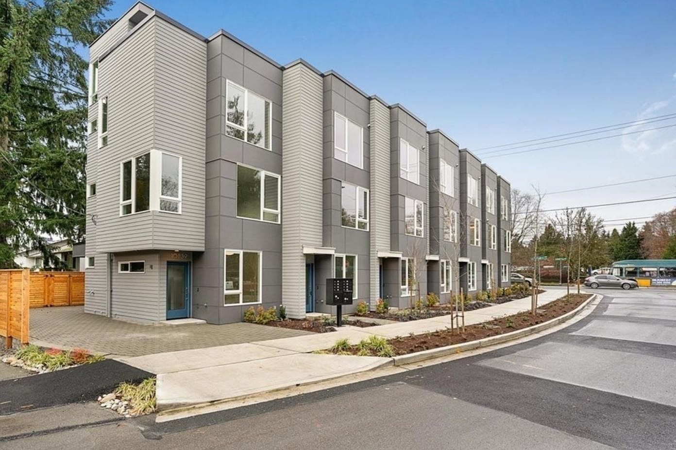 10841 11th Ave NE, Seattle, WA 98125 | Zillow