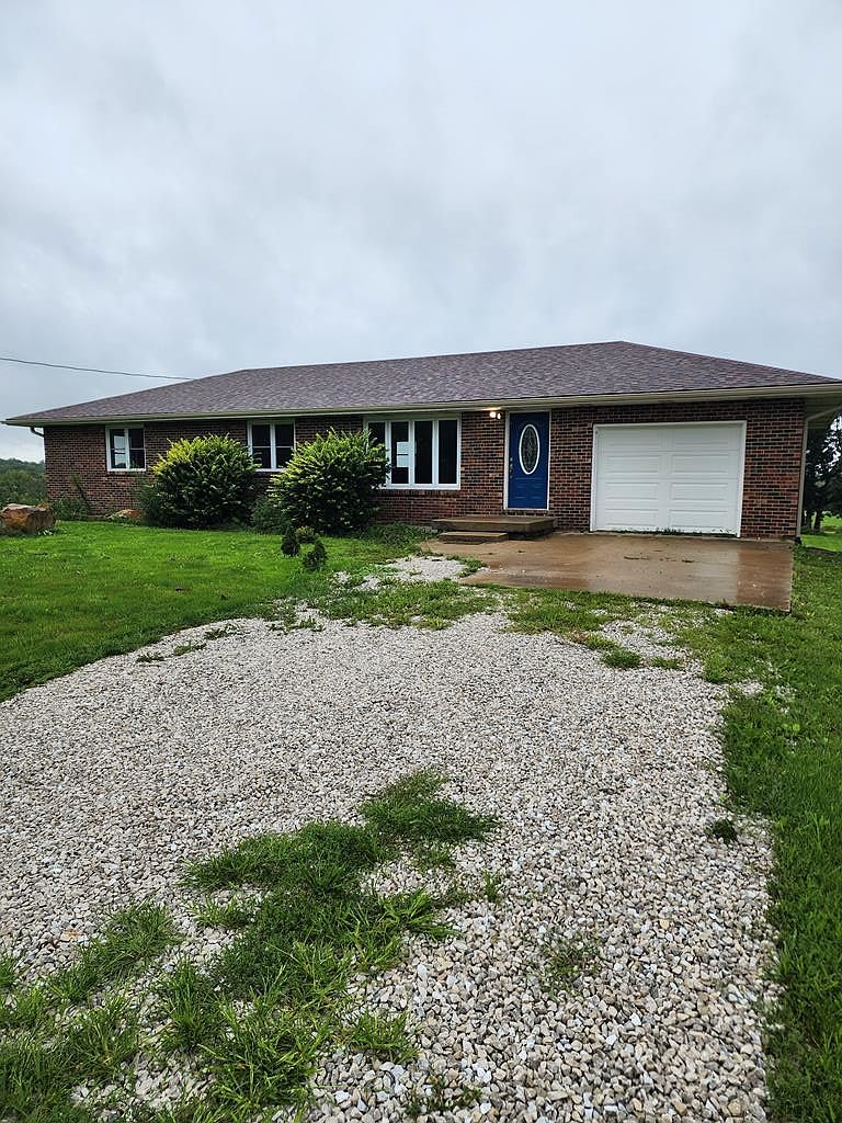 28854 State Highway T, Excello, MO 65247 | Zillow