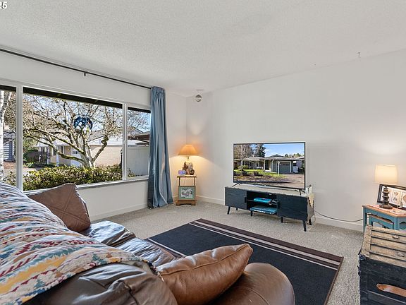 11760 SW King George Dr, King City, OR 97224 | MLS #221799517 | Zillow