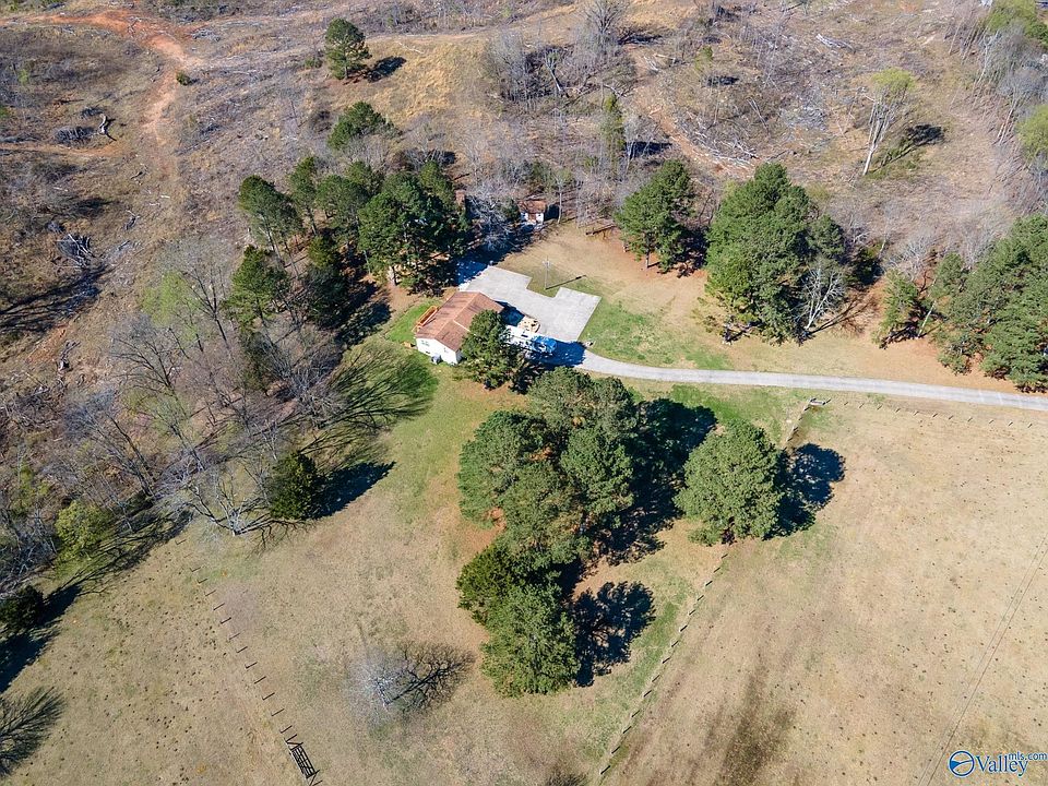 614 Johnson Landing Rd, Valhermoso Springs, AL 35775 | Zillow