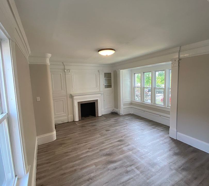 382 E Merrimack street - 382 E Merrimack St Lowell MA | Zillow