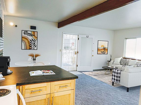 1229 SW 126th St APT 12, Burien, WA 98146 | Zillow