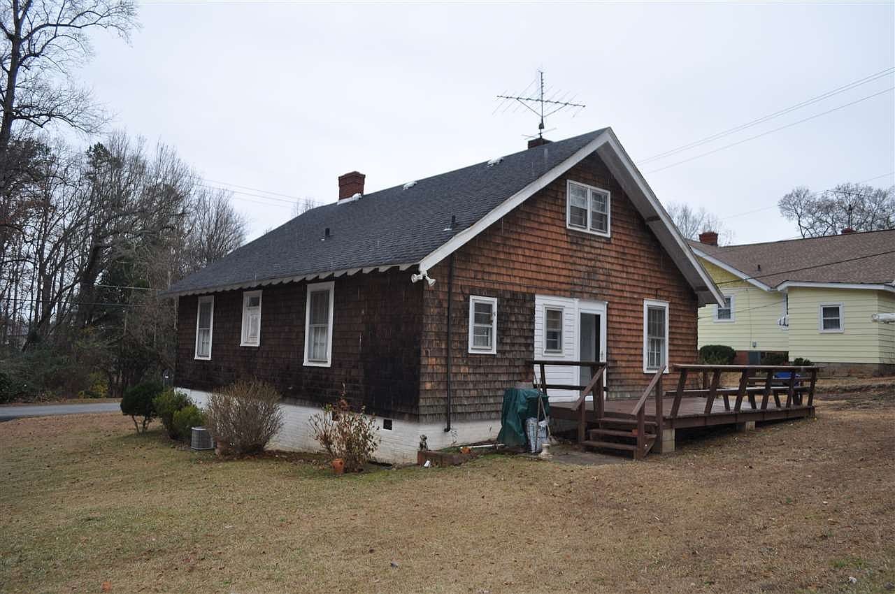 839 Spring St, Drayton, SC 29333 | Zillow