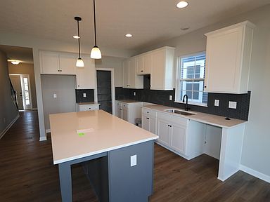 6726 Ardennes Loop S, Hilliard, OH 43026 | Zillow