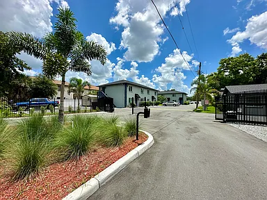 The Village Townhomes - 8729 N 50th St Tampa FL | Zillow