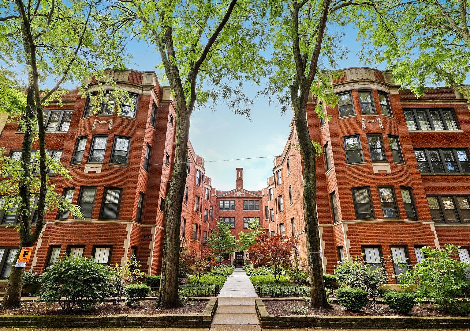 1431 W Elmdale Ave APT 3A, Chicago, IL 60660 | Zillow