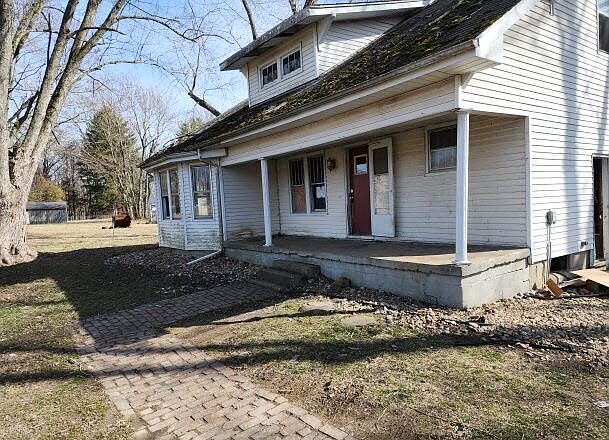 25444 Old Us Hwy #40, Dennison, IL 62423 | Zillow