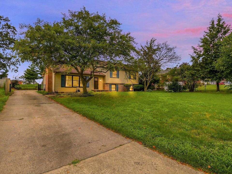 54 Fairlane Dr, Warsaw, IN 46580 | Zillow