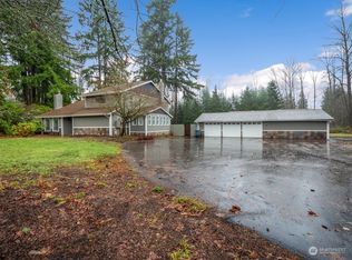 3008 40th Street SE, Puyallup, WA 98374 | MLS #2246467 | Zillow
