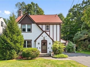 457 Quaker Ridge Road, New Rochelle, NY 10804 | MLS #3574539 | Zillow