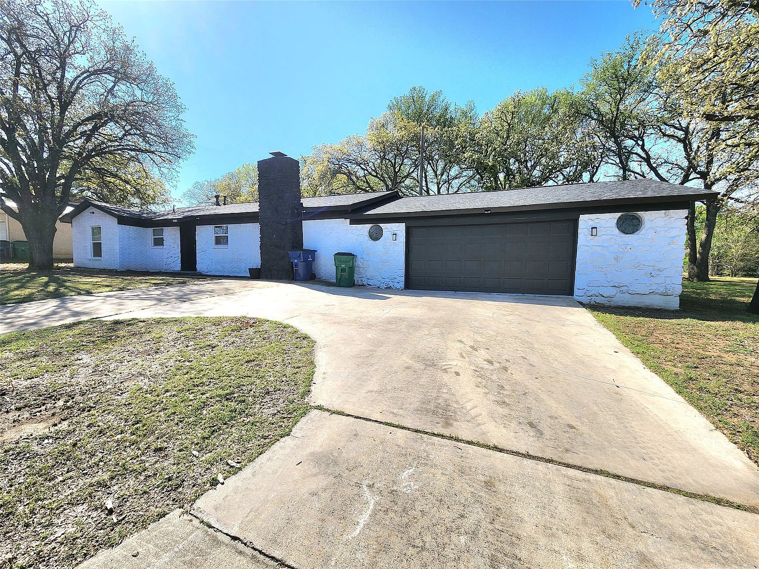1410 Brush St, Bridgeport, TX 76426 | MLS #20895316 | Zillow