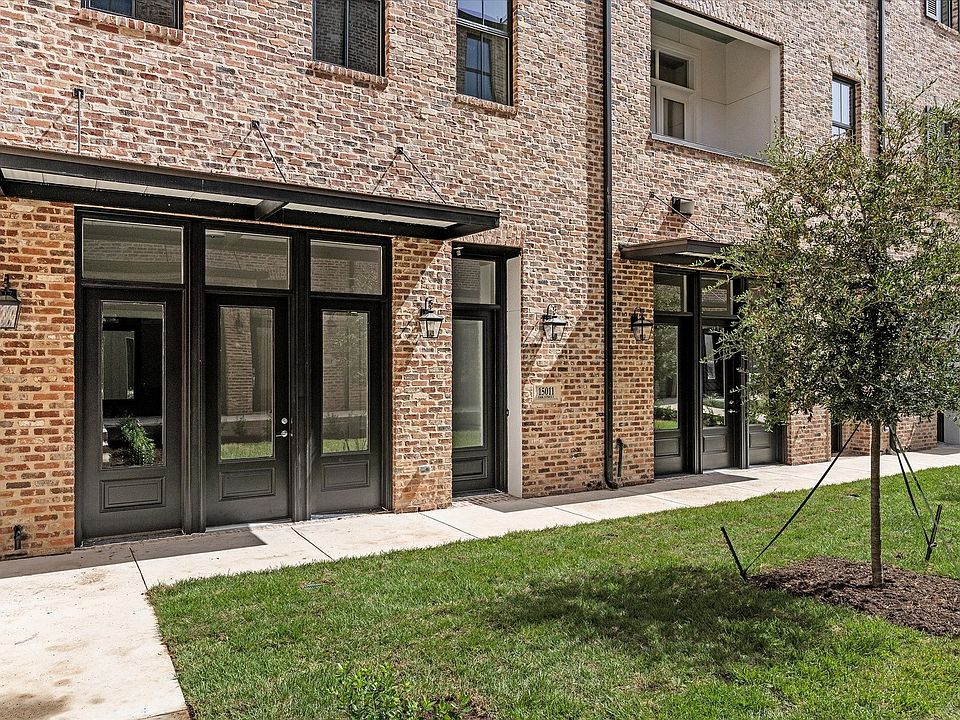 15015 Oak St, Addison, TX 75001 | MLS #20587540 | Zillow