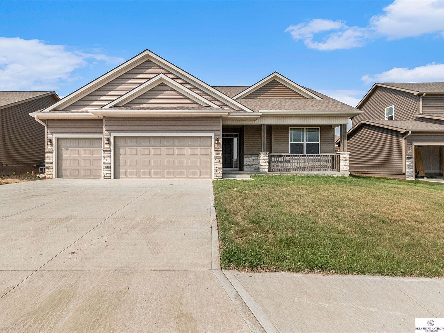 18426 Margo St, Omaha, NE 68136 | Zillow