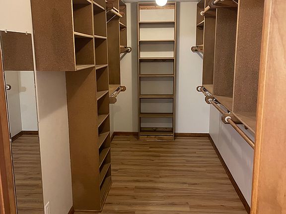 1109 Doniphan Ct #1107, Weston, MO 64098 | Zillow