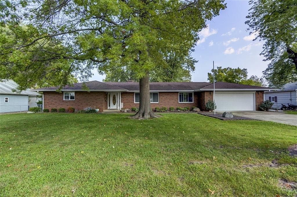 1450 W Rock Springs Rd, Decatur, IL 62521 | Zillow
