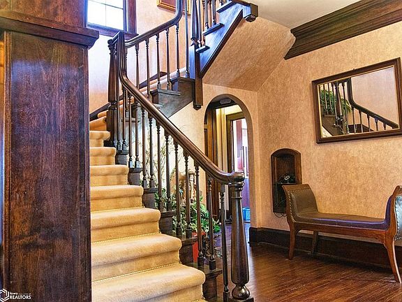 707 E Burlington Ave, Fairfield, IA 52556 | MLS #6313767 | Zillow