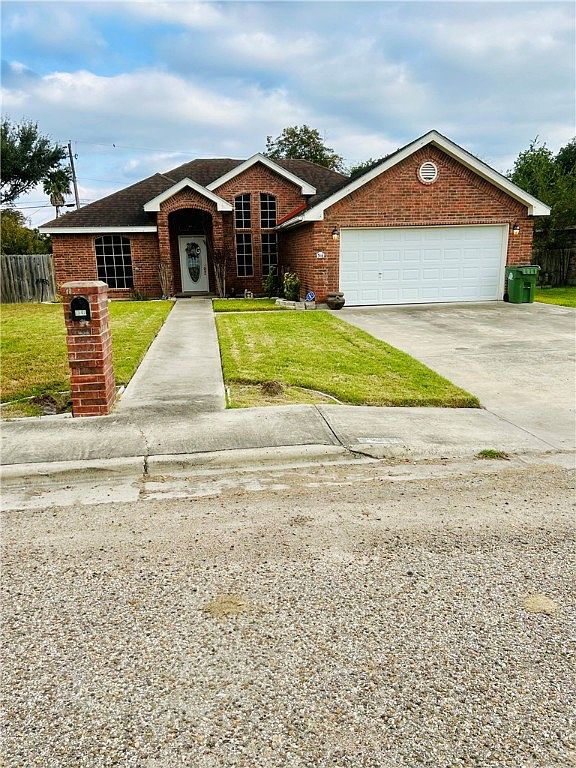 316 Marc Ln, Alice, TX 78332 | MLS #432070 | Zillow