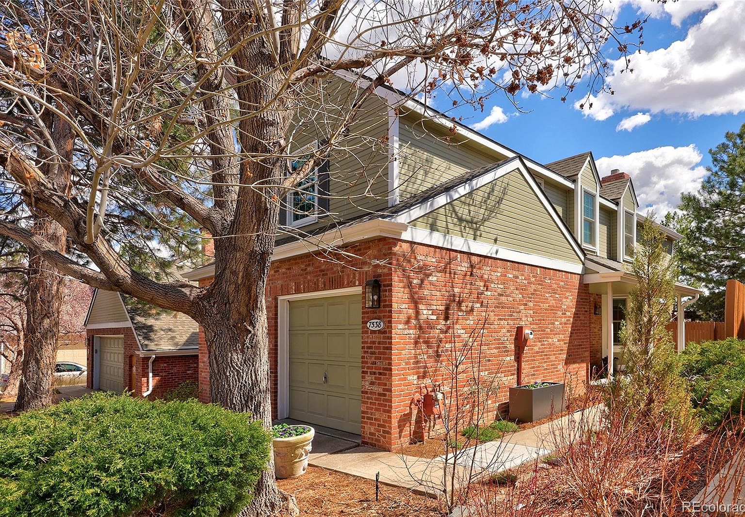 7538 S Ivanhoe Way, Centennial, CO 80112 | Zillow