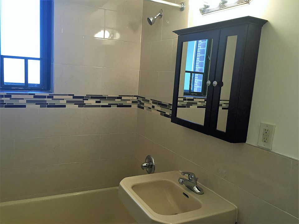 2160 Saint Raymond Ave Bronx NY | Zillow