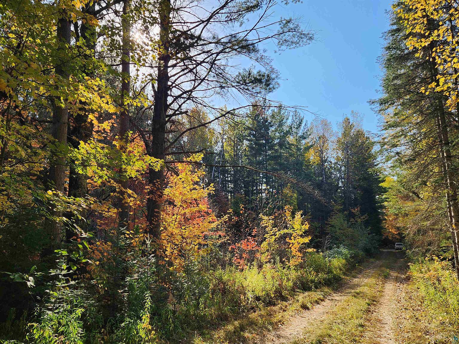 8697 E Town Line Rd, Hawthorne, WI 54842 | Zillow