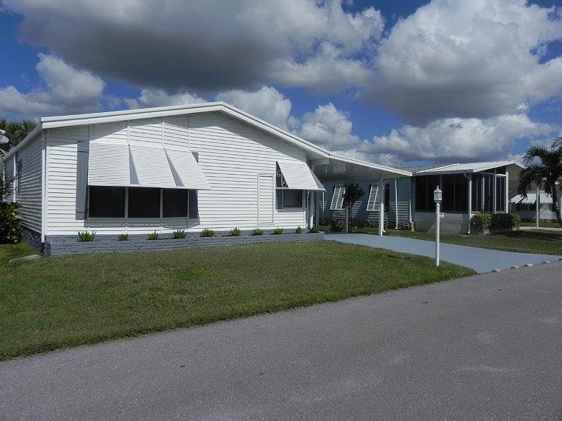 222 Fishtail Palm Ln, Naples, FL 34114 | Zillow