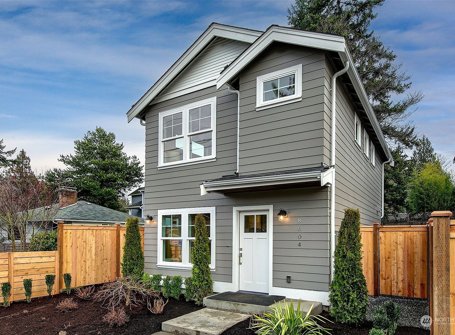 8604 38th Avenue NE UNIT 1, Seattle, WA 98115 | Zillow