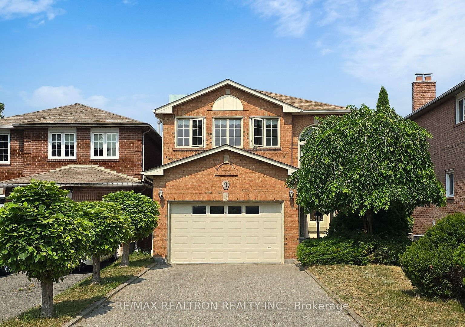 9 Cranston Manor Ct, Toronto, ON M1J 3M7 | MLS #E12326272 | Zillow
