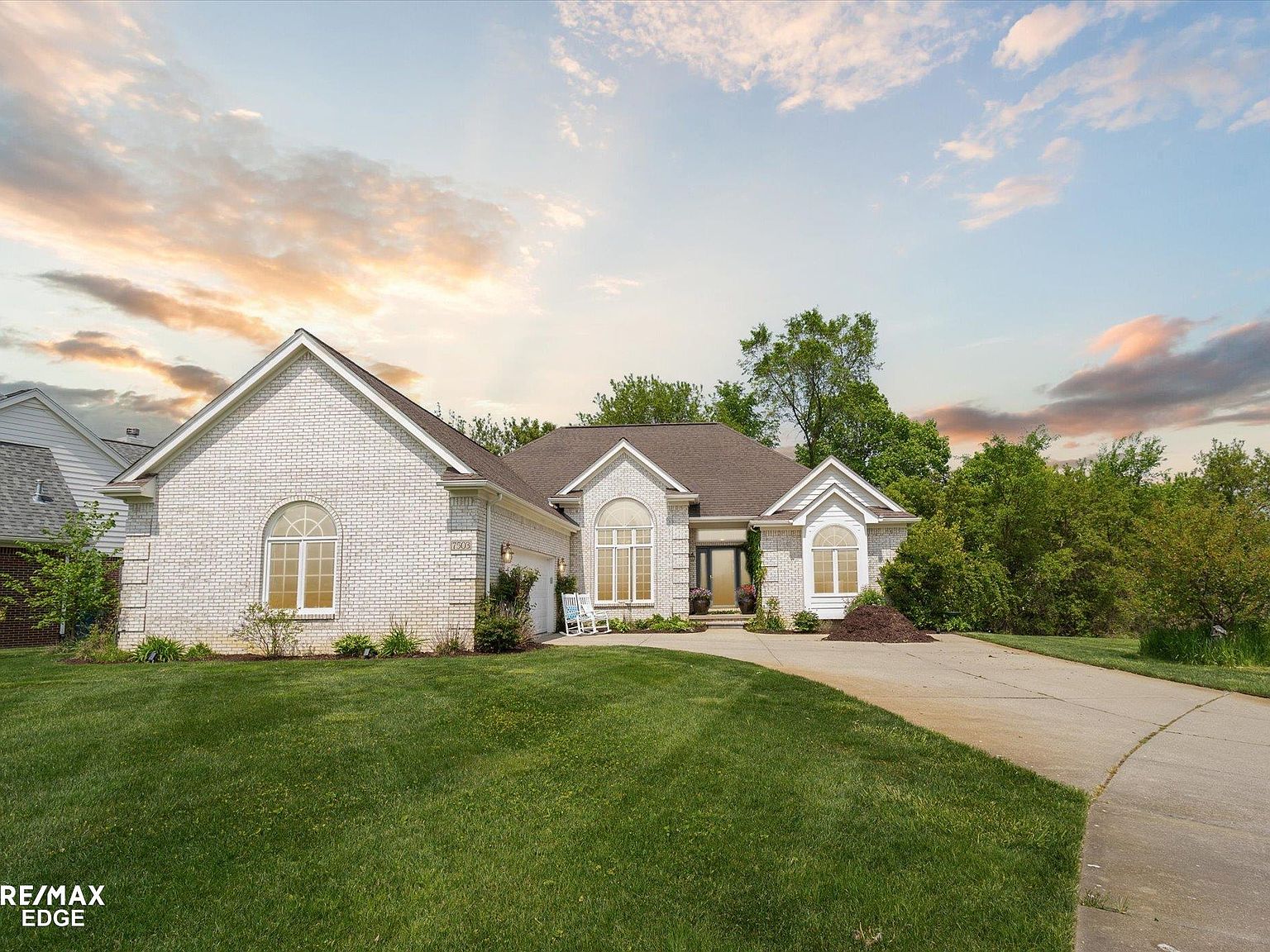 7503 Fairview Ct, Goodrich, MI 48438 | Zillow