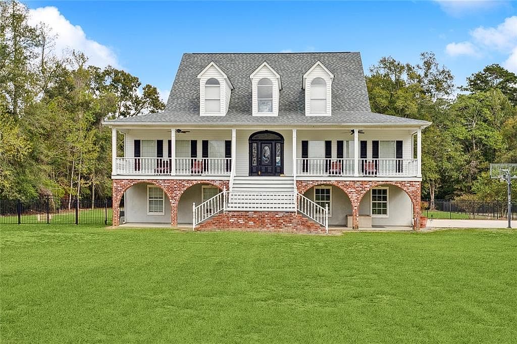 34652 Highway 43, Independence, LA 70443 | Zillow
