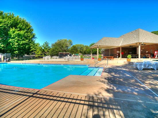 2416 Chimney Hill Ct, Edmond, OK 73034 | Zillow