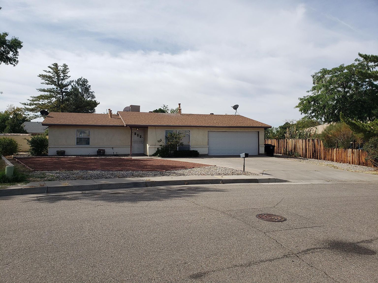 6100 Azure Ave NE, Albuquerque, NM 87109 | Zillow