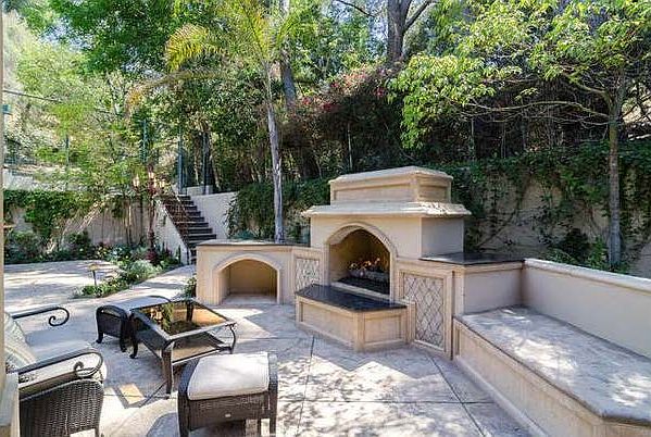 4700 Merlin Pl, Encino, CA 91436 | Zillow