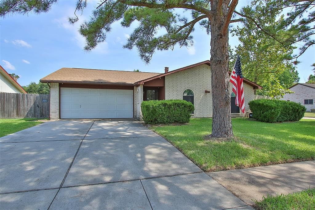 16702 Castle Fraser Dr, Houston, TX 77084 | Zillow