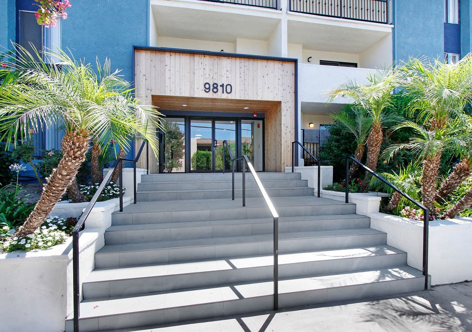 9810 Zelzah Ave APT 209, Northridge, CA 91325 | Zillow