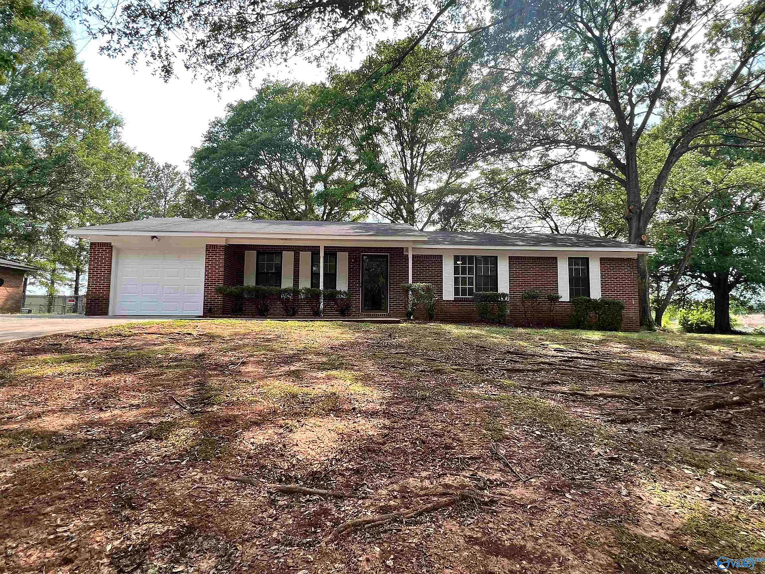 2025 Woodmead St SW, Decatur, AL 35601 | Zillow