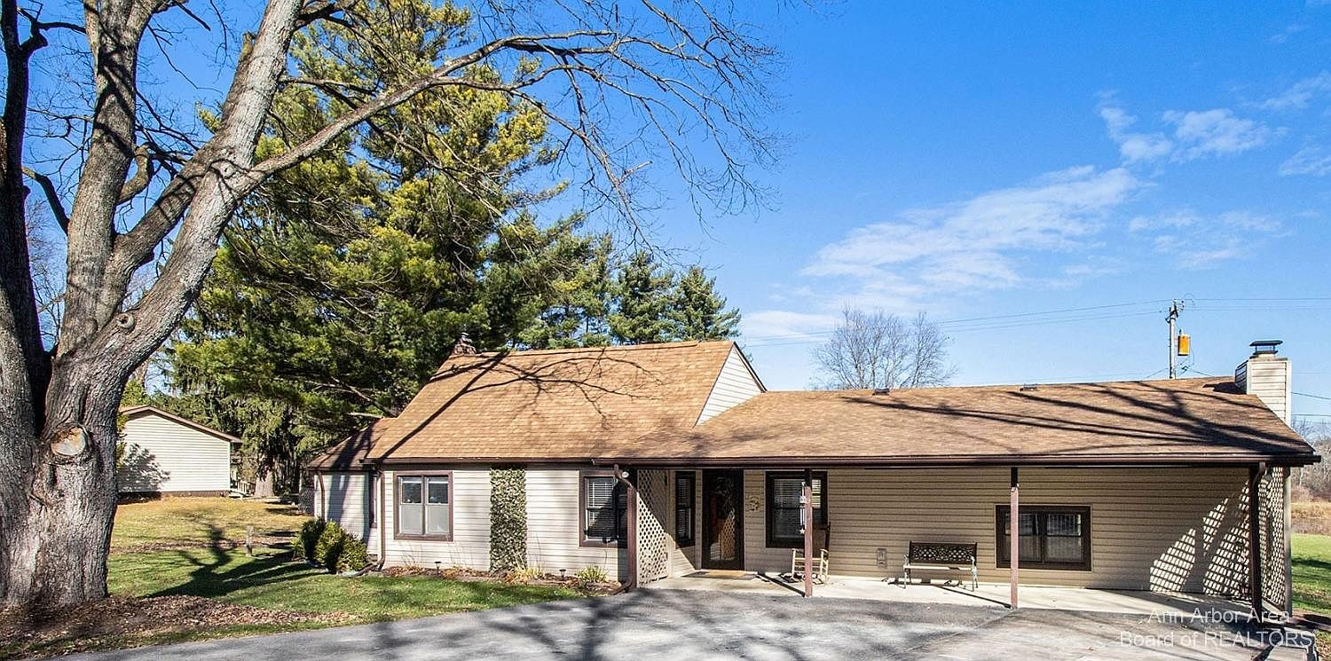 7395 Bishop Rd, Brighton, MI 48116 | Zillow