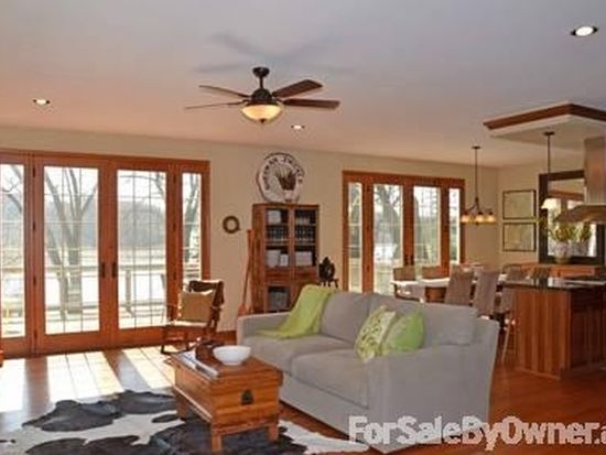 701 Spring Beach Way, Cary, IL 60013 | Zillow