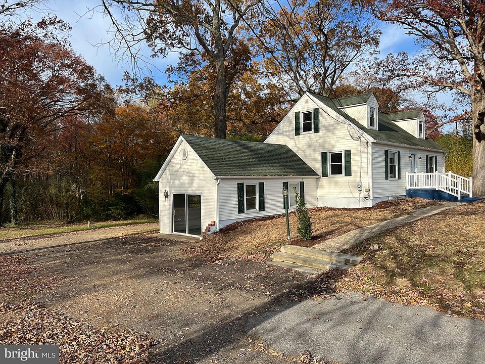23249 Colton Point Rd, Avenue, MD 20609 | Zillow