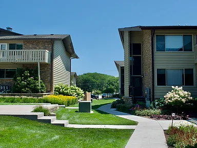 Windpoint Apartments - 4042 N Main St Racine WI | Zillow