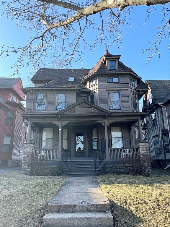 9 Birch Cres, Rochester, NY 14607 | Zillow