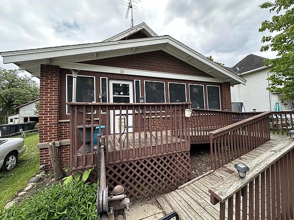 39 North Walworth STREET, Darien, WI 53114 | MLS #1876388 | Zillow