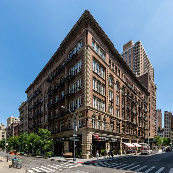 Waverly Mews at 23 Waverly Place in Greenwich Village : Sales, Rentals ...