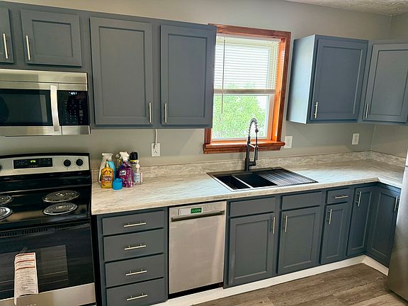 1026 Old Harshman Rd, Dayton, OH 45431 | Zillow