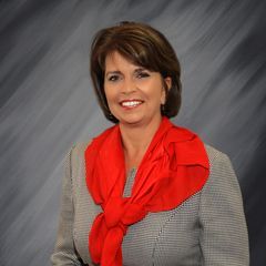 Linda Finney - Real Estate Agent in Floyds Knobs, IN - Reviews | Zillow