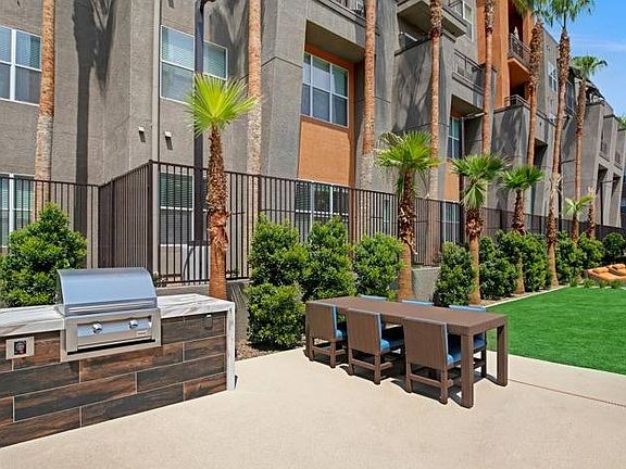 7100 Grand Montecito Pkwy