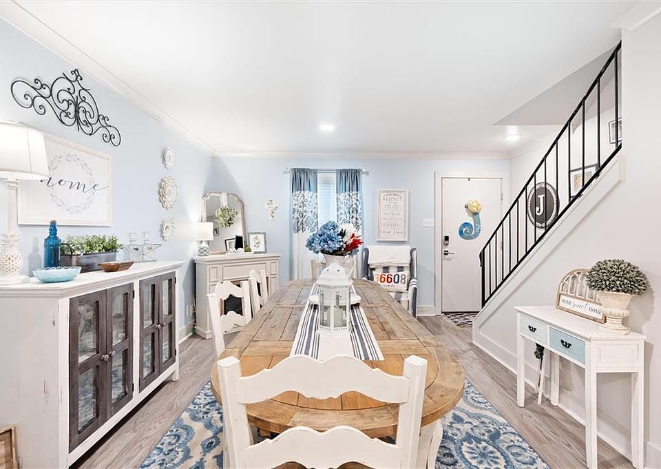 3655 Old Shell Rd Mobile AL | Zillow