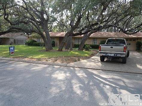 147 William Classen Dr, Hollywood Park, TX 78232 | Zillow