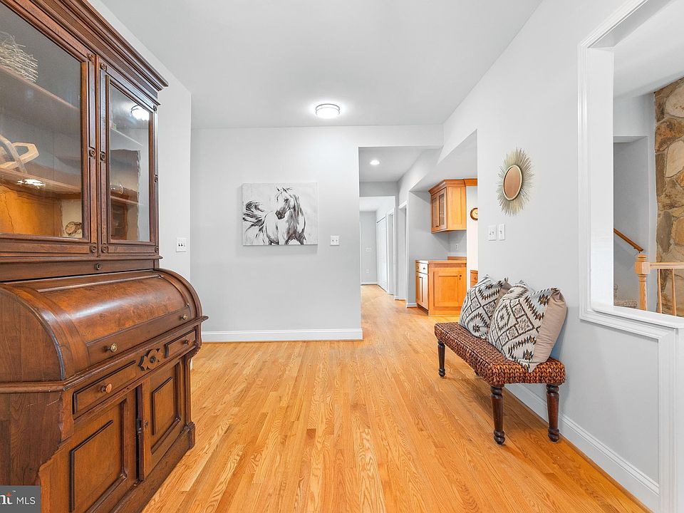 1709 Governor Bridge Rd, Davidsonville, MD 21035 | Zillow