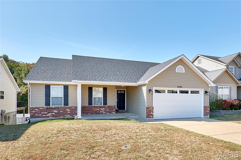 2928 Glaize Creek Dr, Imperial, MO 63052 | MLS #25062081 | Zillow