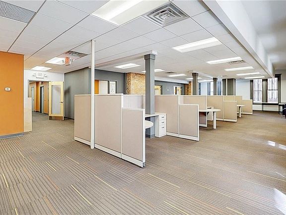 2217 E 9th St FLOOR 2, Cleveland, OH 44115 | Zillow
